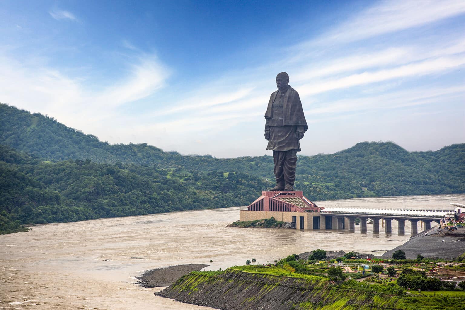 Contributions of Sardar Patel: PM Modi pays tribute at Statue of Unity in Gujarat